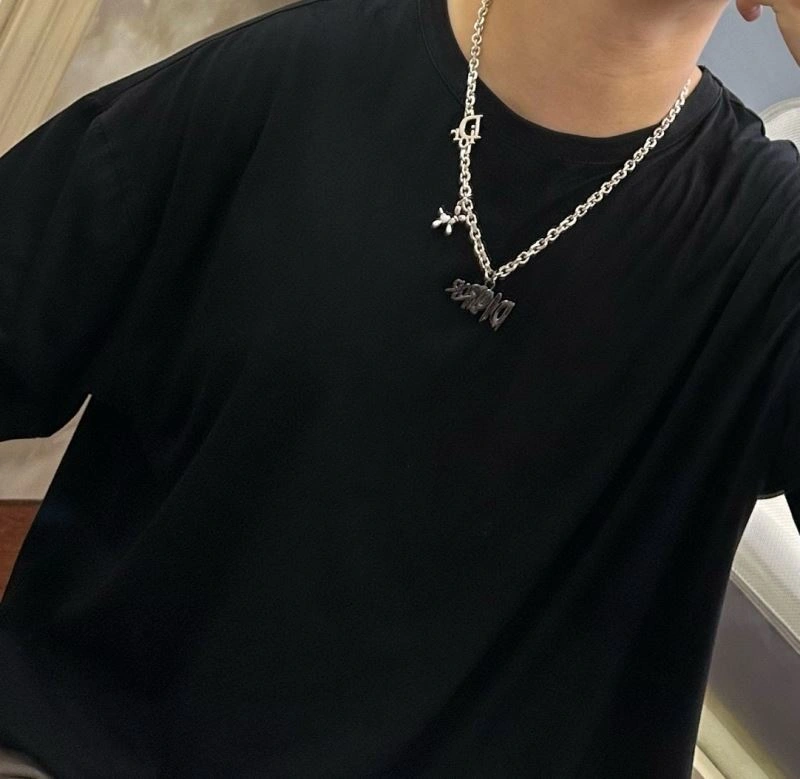 Indistinguishable Christian Dior Necklaces