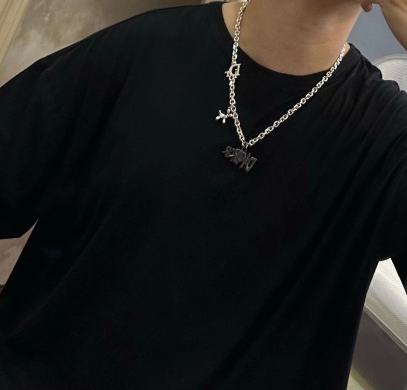 Indistinguishable Christian Dior Necklaces