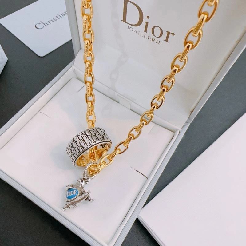 Official Christian Dior Necklaces