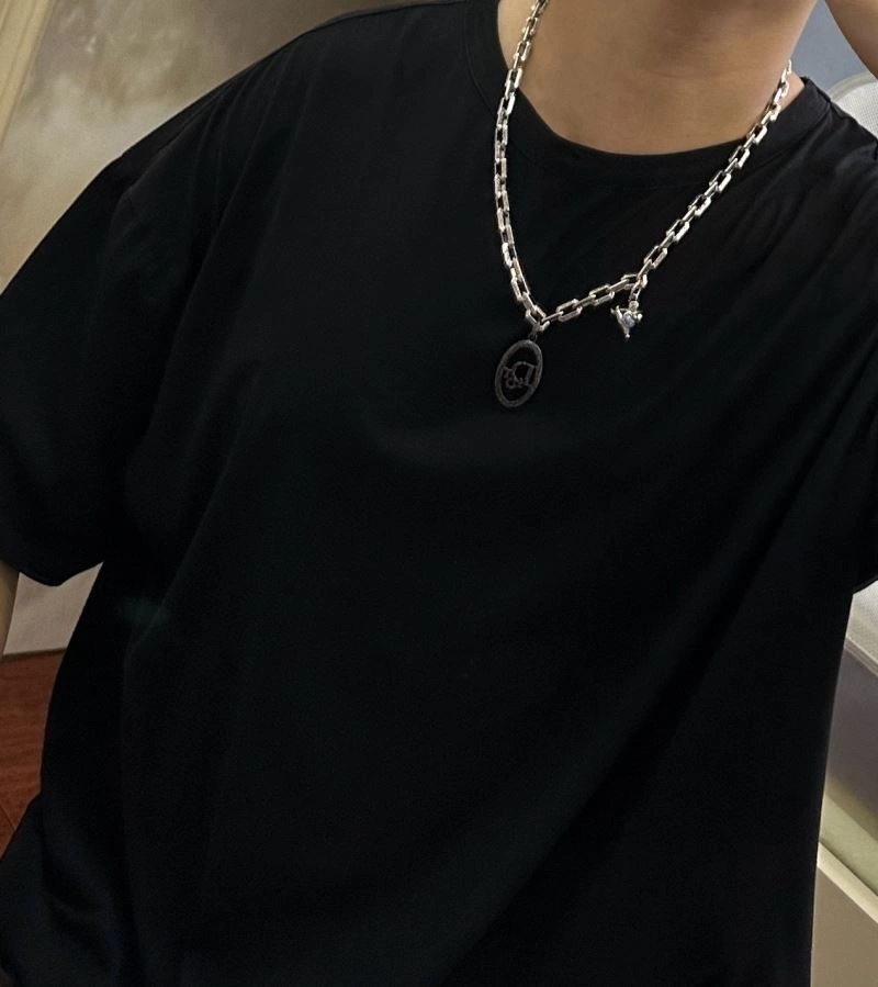 1:1 copy Christian Dior Necklaces