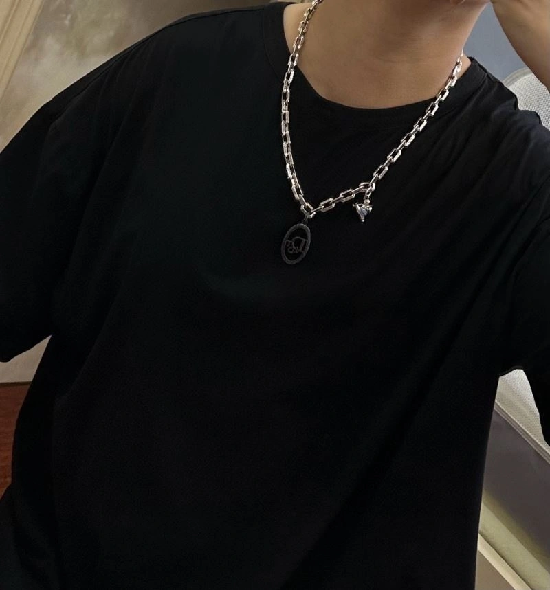 1:1 copy Christian Dior Necklaces