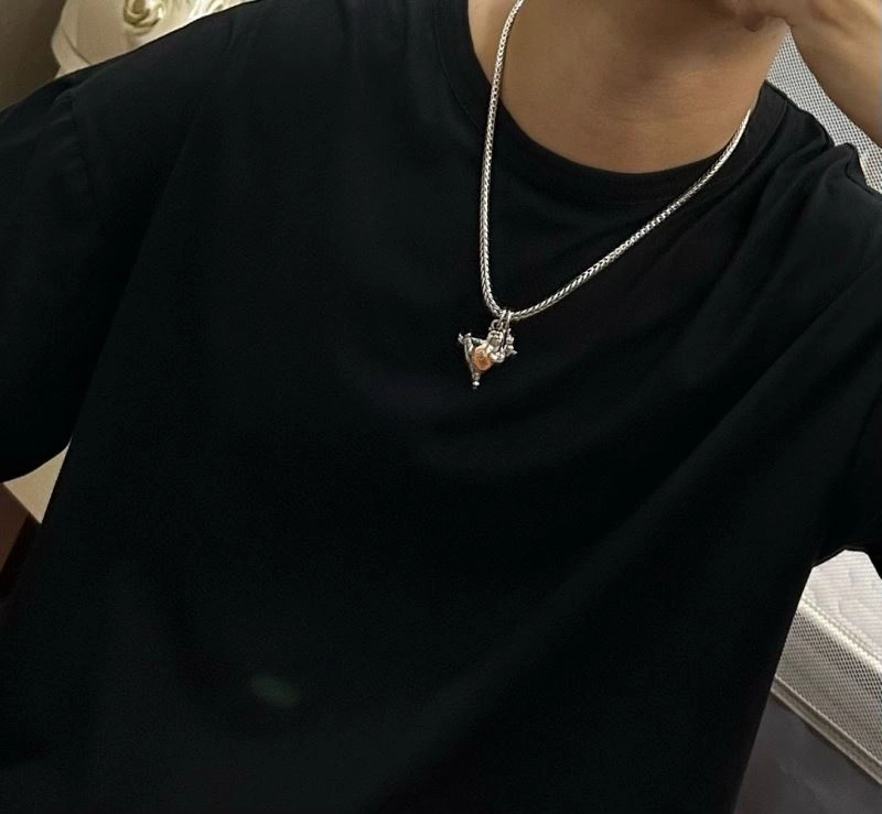 Value-priced Christian Dior Necklaces