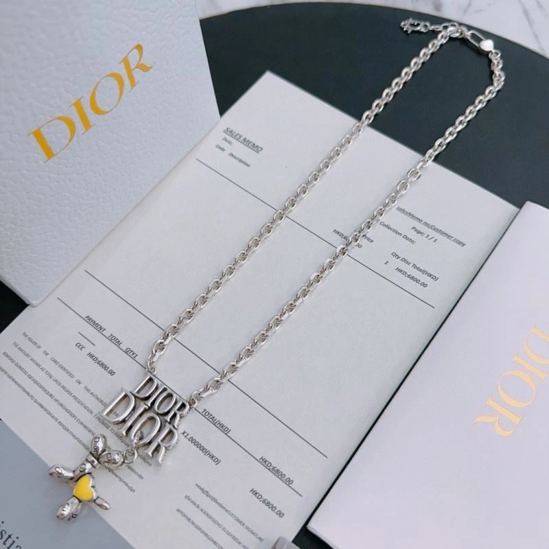 Inexpensive Christian Dior Necklaces