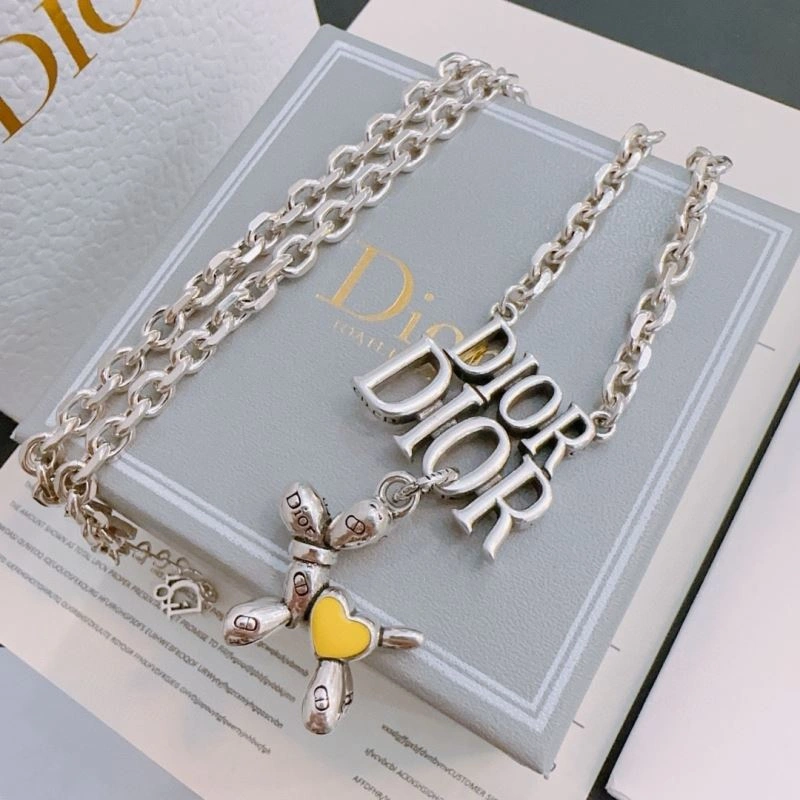 Inexpensive Christian Dior Necklaces