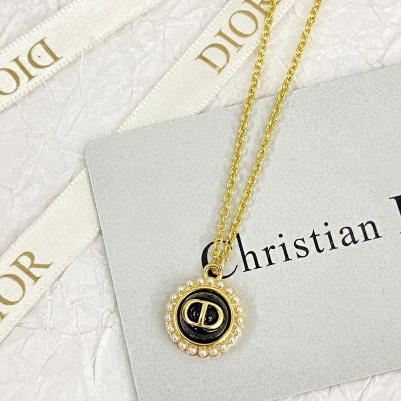 Factory-made Christian Dior Necklaces