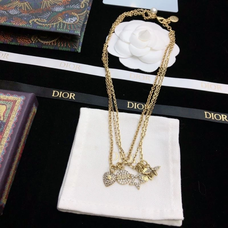 Factory-made Christian Dior Necklaces