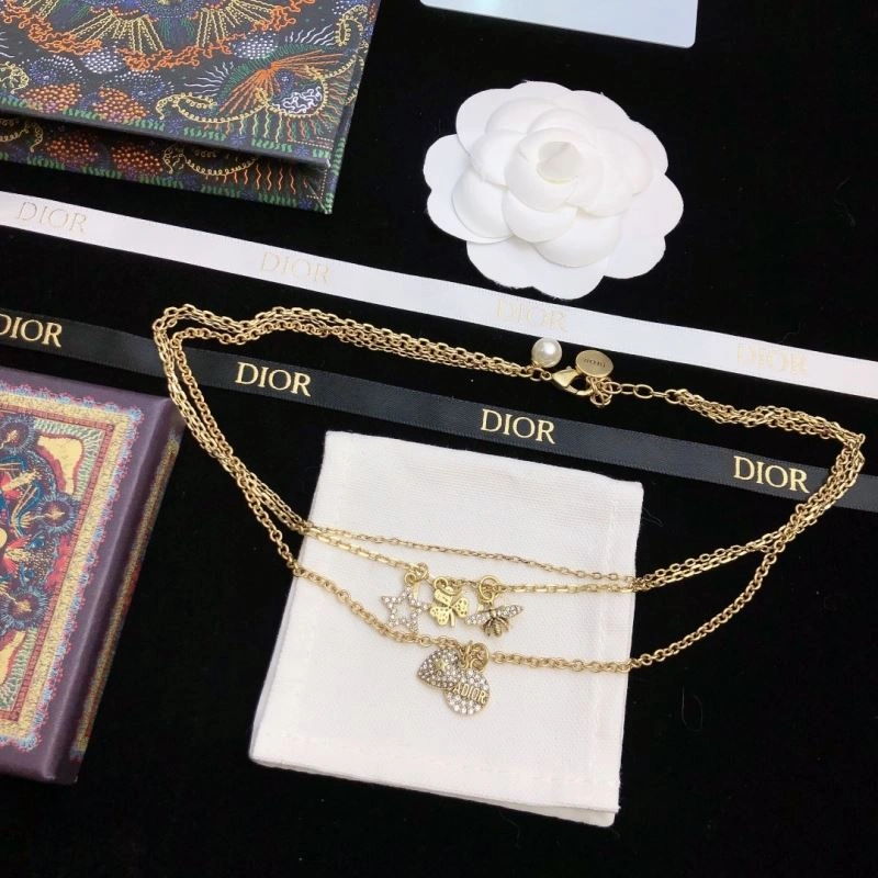 Factory-made Christian Dior Necklaces
