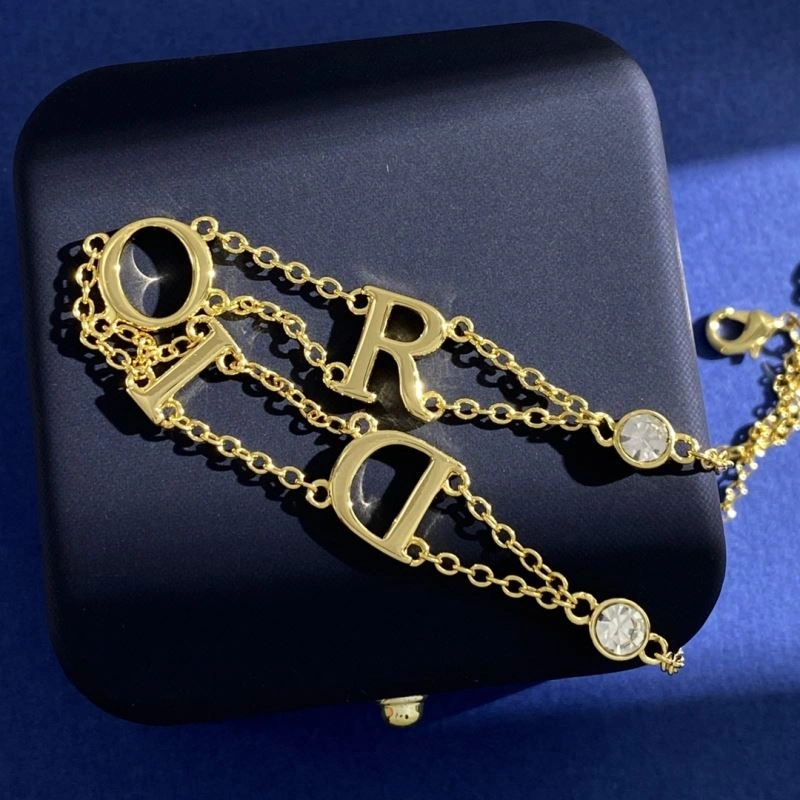 1:1 copy Christian Dior Necklaces