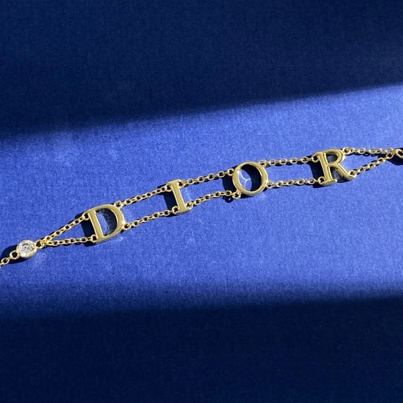 1:1 copy Christian Dior Necklaces