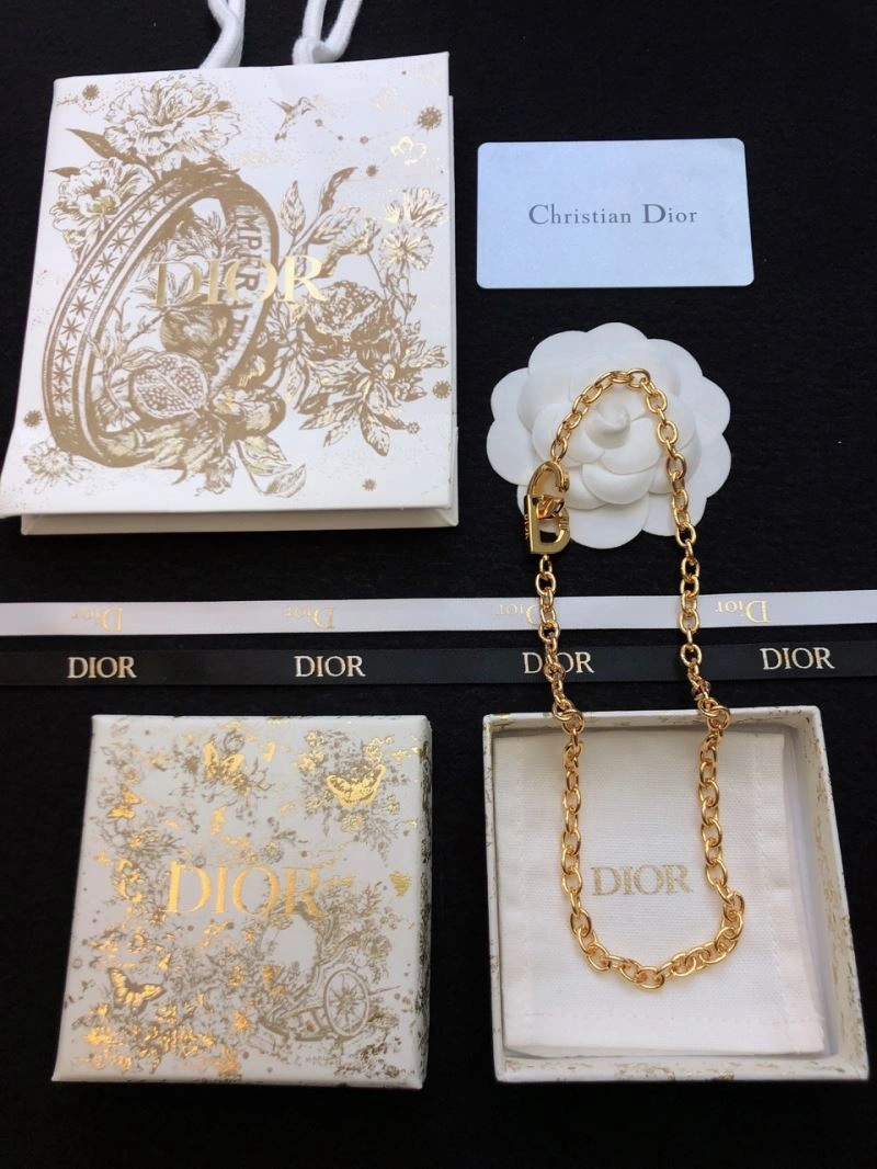 Inexpensive Christian Dior Necklaces