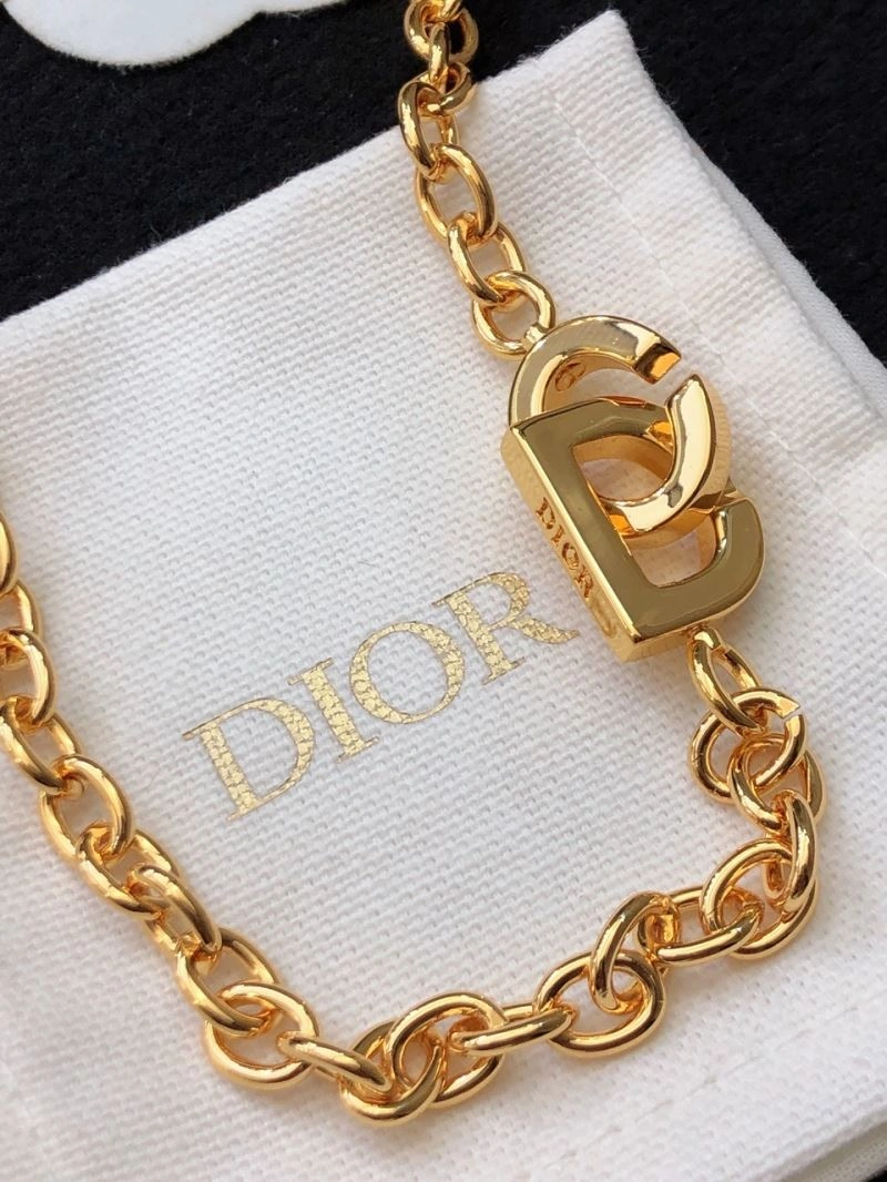 Inexpensive Christian Dior Necklaces