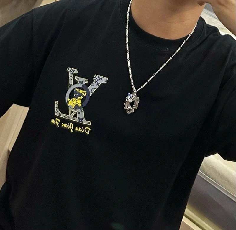 High accuracy Christian Dior Necklaces