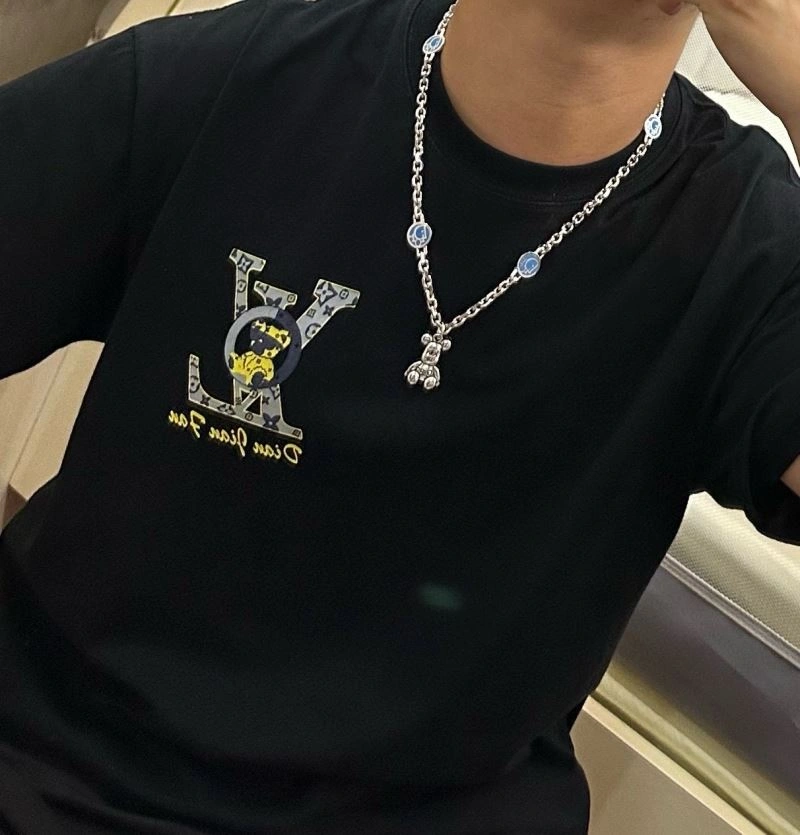 Brand-authenticated Christian Dior Necklaces