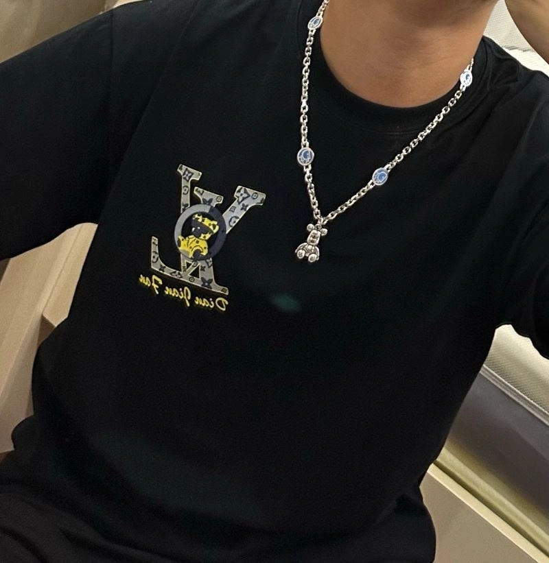 Brand-authenticated Christian Dior Necklaces