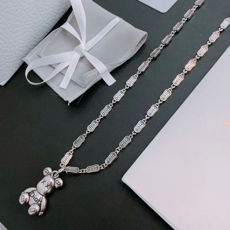 Top mirror Christian Dior Necklaces