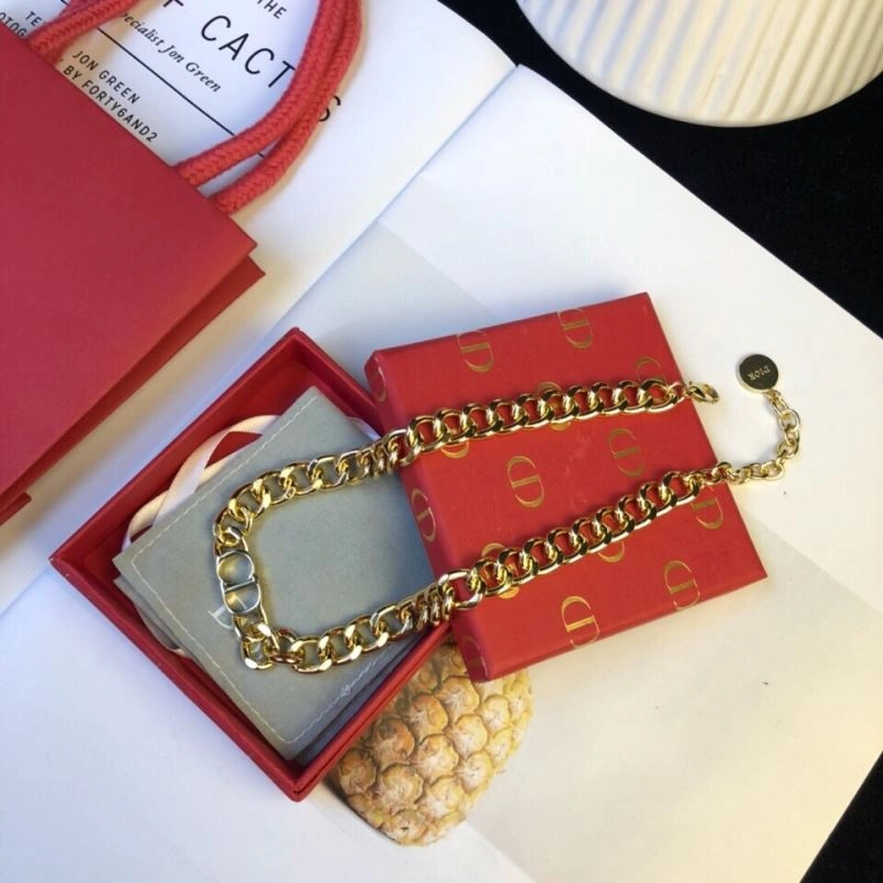 Factory-made Christian Dior Necklaces