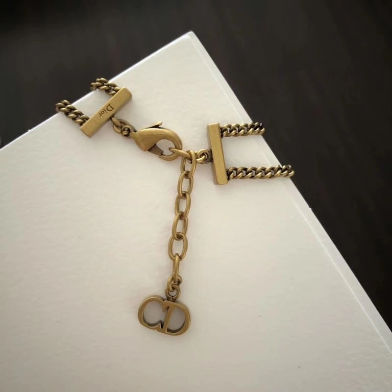 Factory-made Christian Dior Necklaces