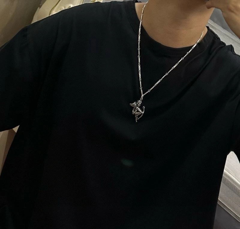 Official Christian Dior Necklaces