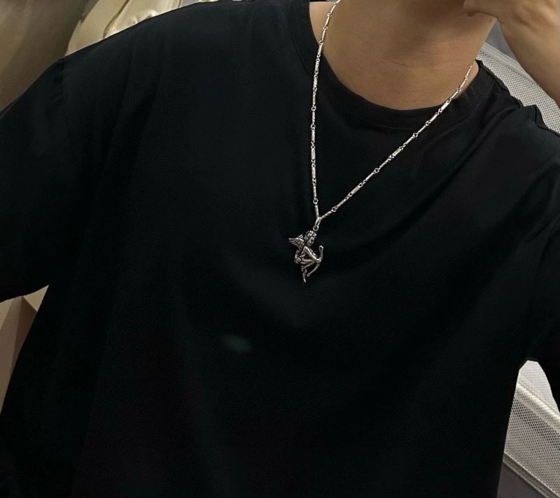 Official Christian Dior Necklaces