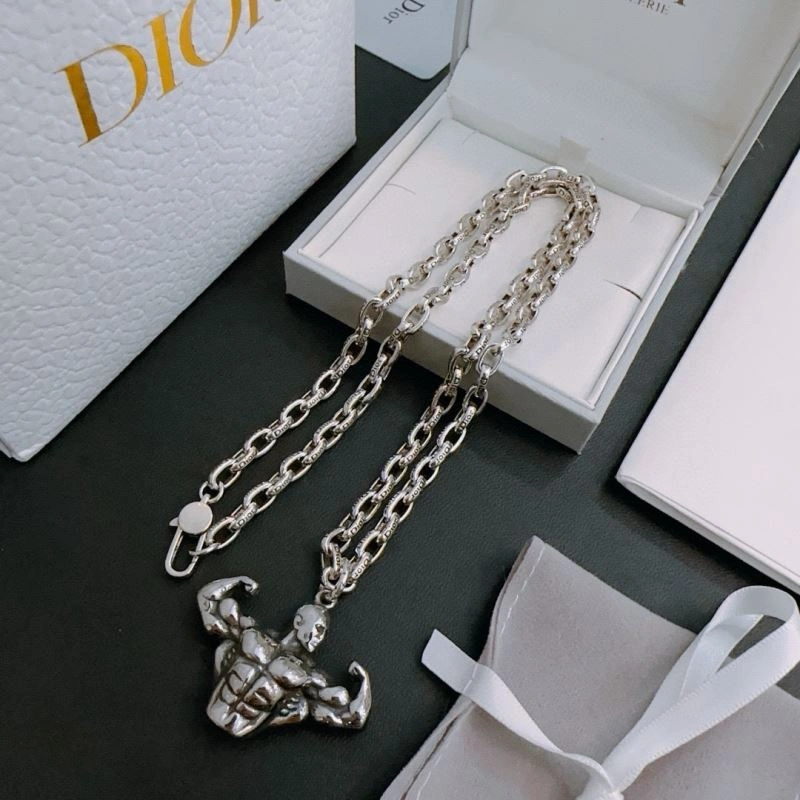 Official Christian Dior Necklaces