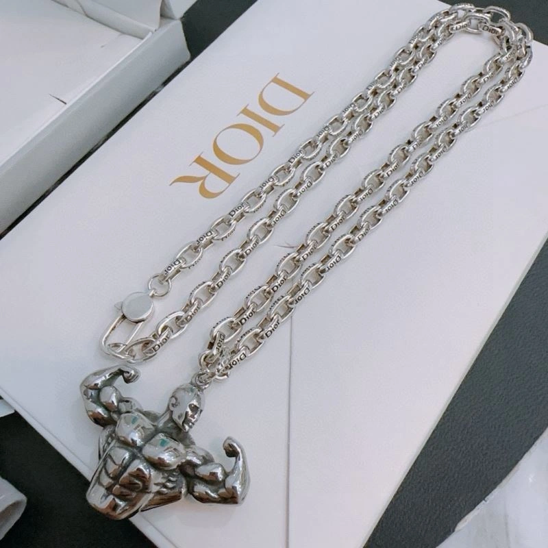 Official Christian Dior Necklaces