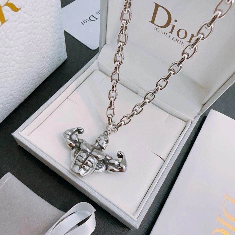 Official Christian Dior Necklaces