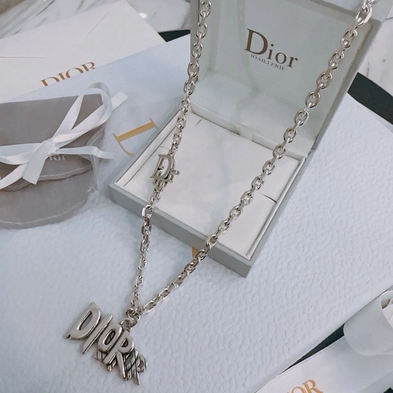 Perfect replica Christian Dior Necklaces