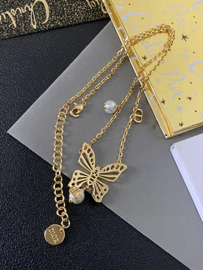 Top match Christian Dior Necklaces