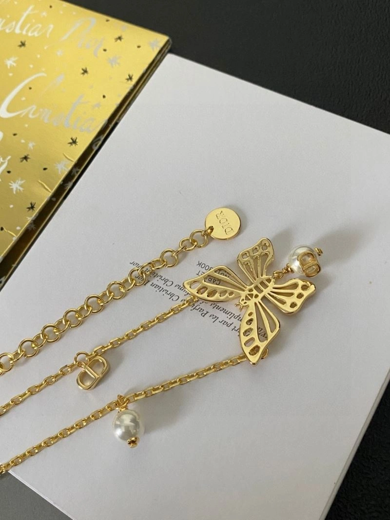Top match Christian Dior Necklaces