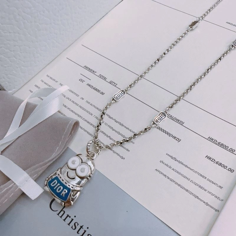 Cut-rate Christian Dior Necklaces