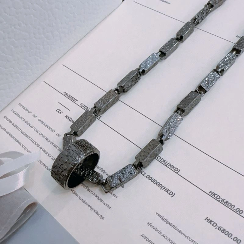 Inexpensive Christian Dior Necklaces