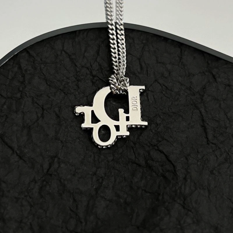 Precise copy Christian Dior Necklaces