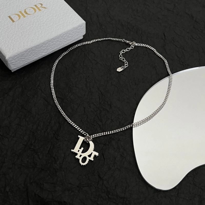 Precise copy Christian Dior Necklaces