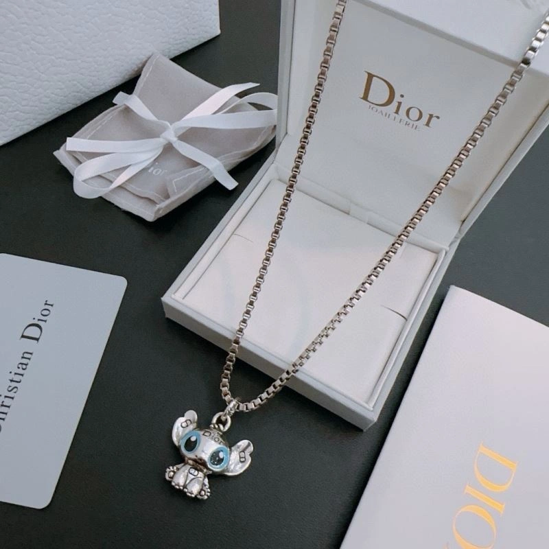 Exact replica Christian Dior Necklaces