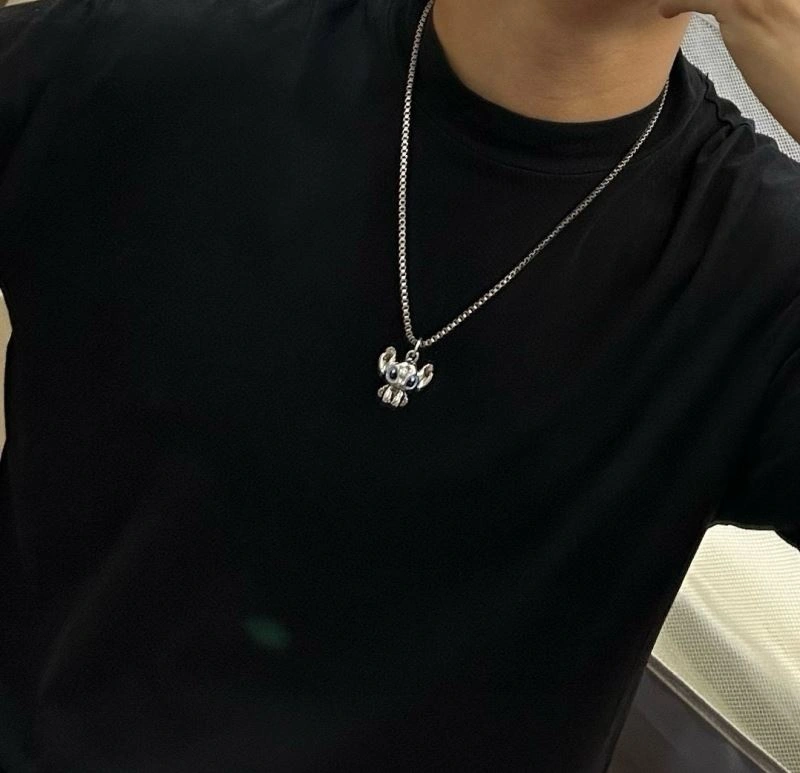 Exact replica Christian Dior Necklaces