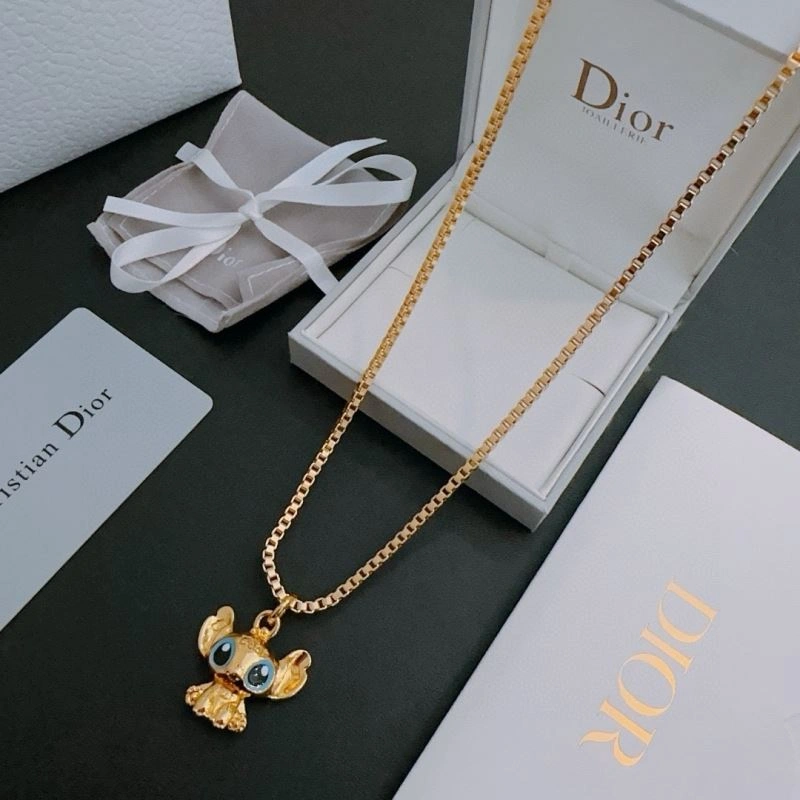 Cut-rate Christian Dior Necklaces