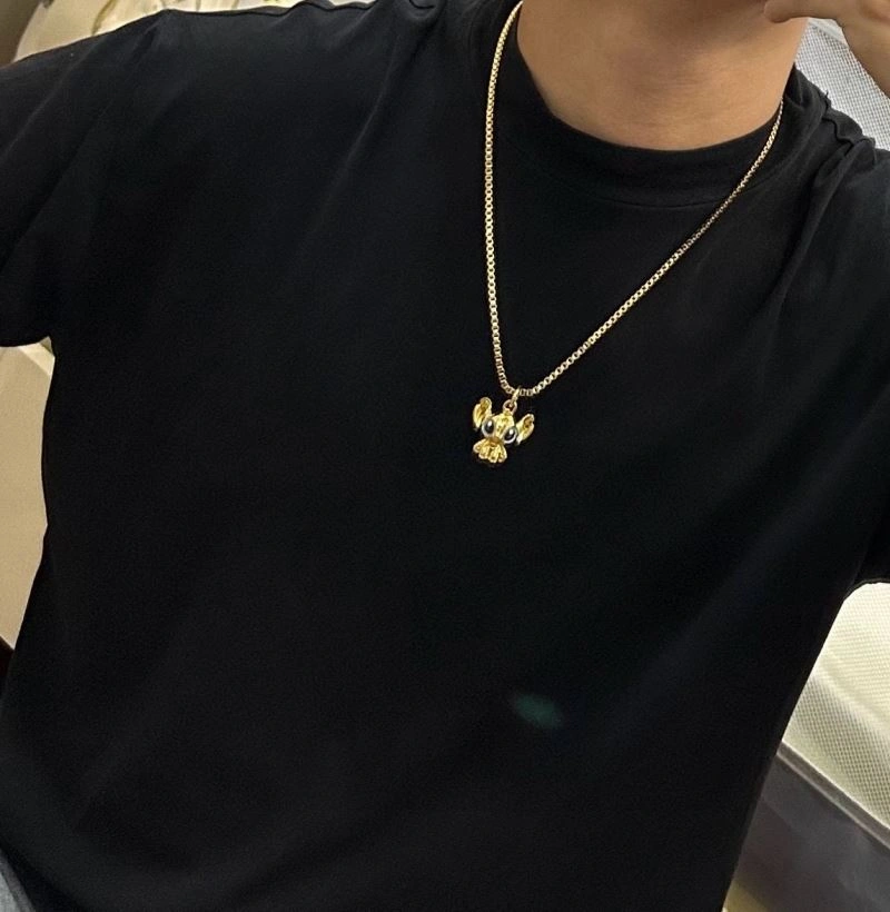 Cut-rate Christian Dior Necklaces