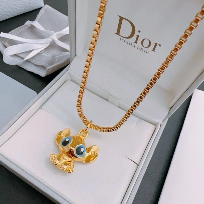 Cut-rate Christian Dior Necklaces