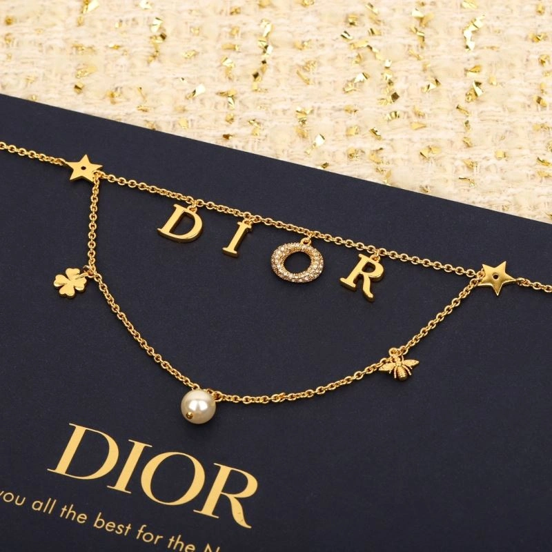 Economical Christian Dior Necklaces