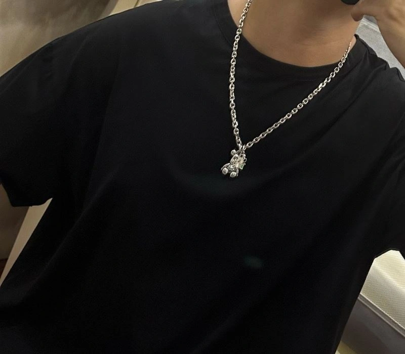 OEM Christian Dior Necklaces