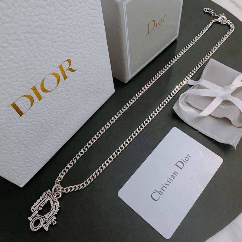 Top mirror Christian Dior Necklaces