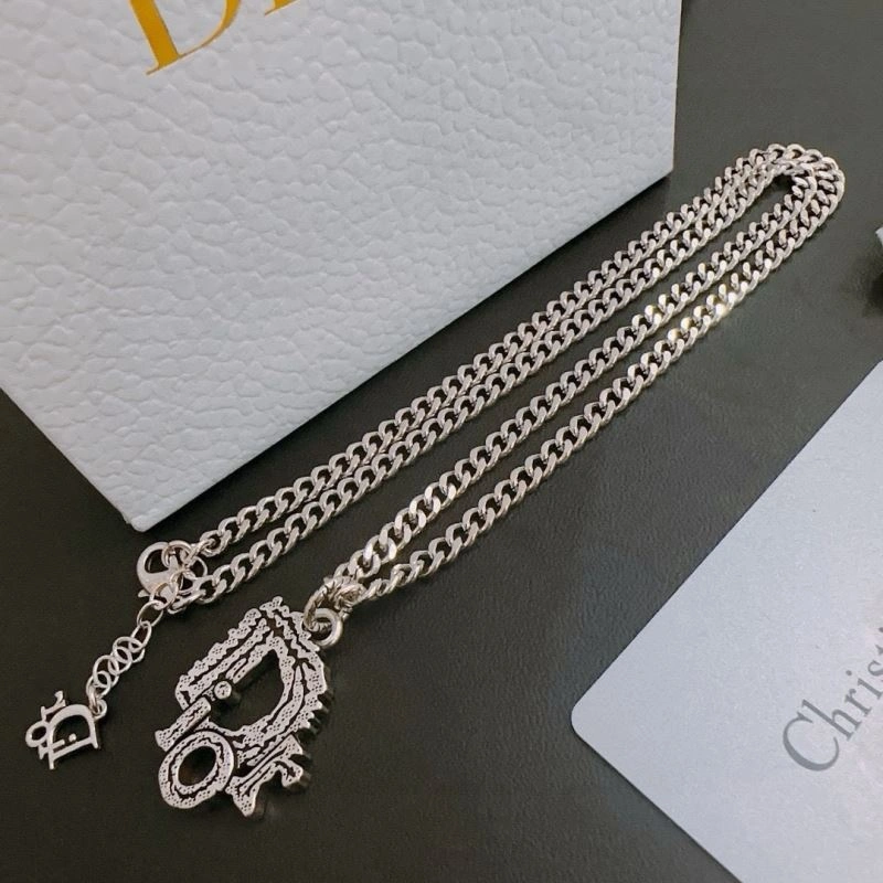 Top mirror Christian Dior Necklaces