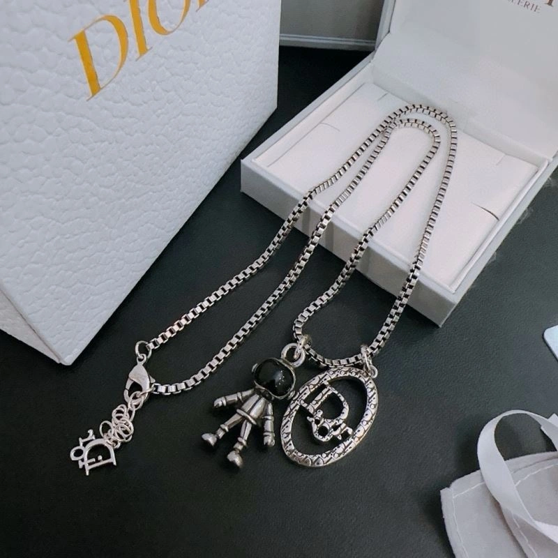 Inexpensive Christian Dior Necklaces