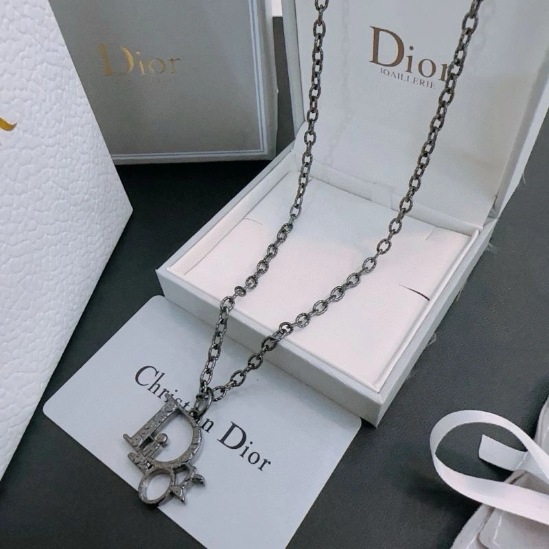 Precise copy Christian Dior Necklaces