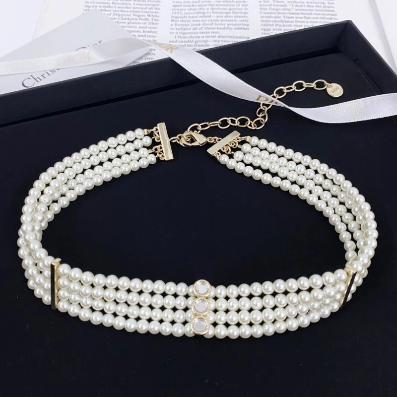 Factory-made Christian Dior Necklaces
