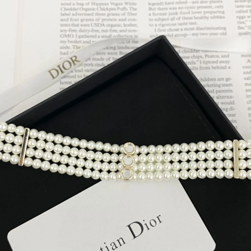 Factory-made Christian Dior Necklaces