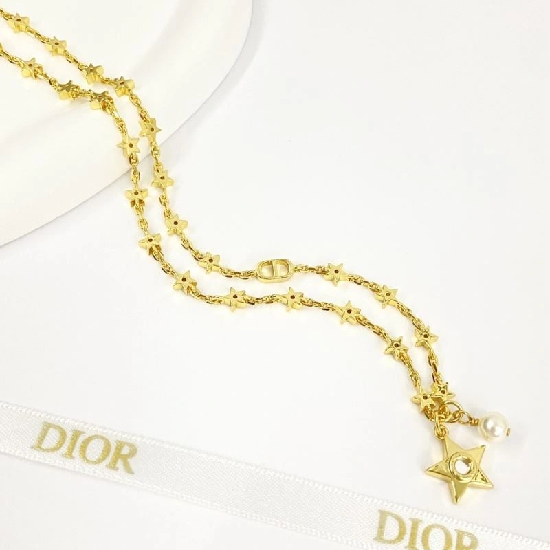 High fidelity Christian Dior Necklaces