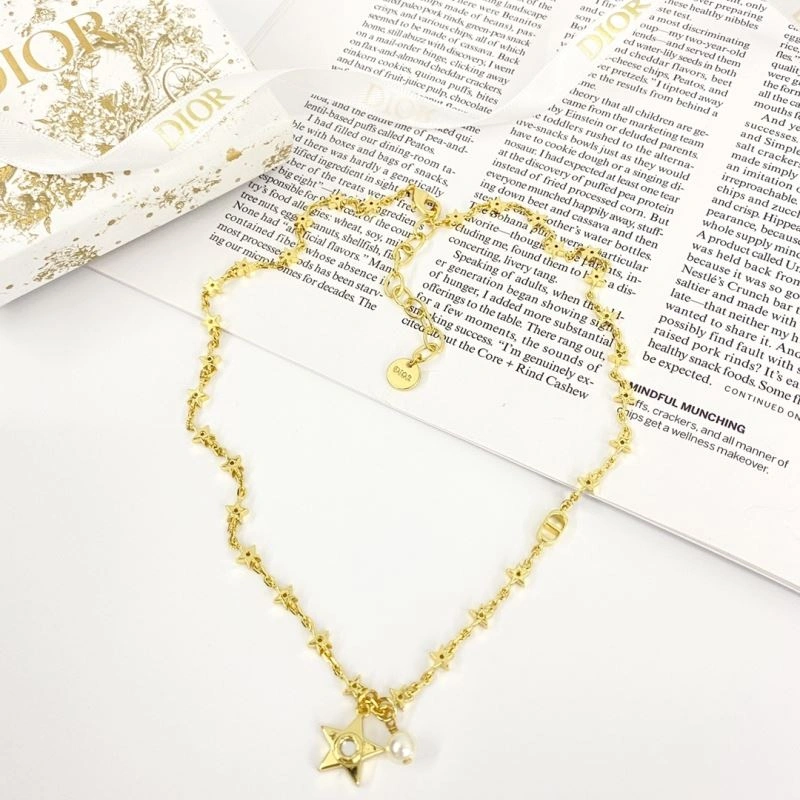 High fidelity Christian Dior Necklaces