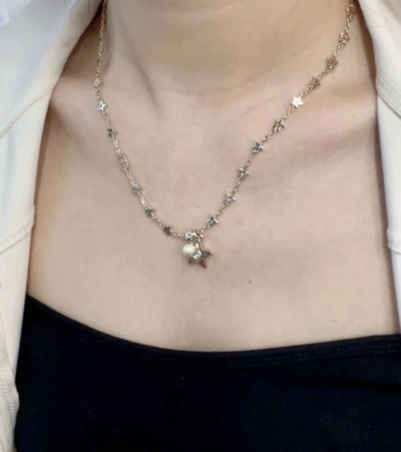 High fidelity Christian Dior Necklaces