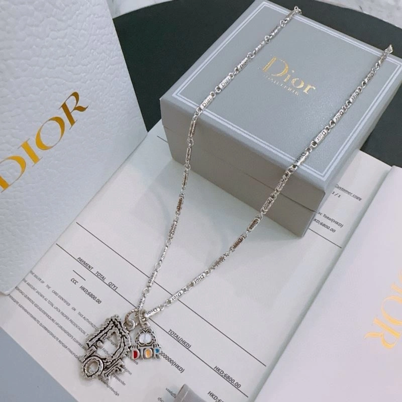 Factory-made Christian Dior Necklaces